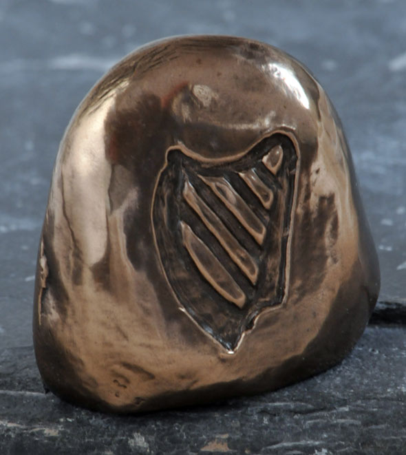 Wild Goose Harp symbol from Irish Inspiration | Irish Inspiration